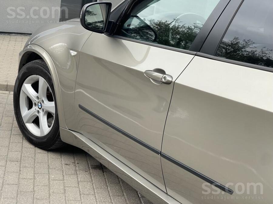 Pelēks BMW X5 2009 Jūrmala, ar dzinēja tilpumu 3.00 L un nobraukumu 0 tūkst. km par 8790 €, foto 16 vietnē AUTOMOTO.COM.LV