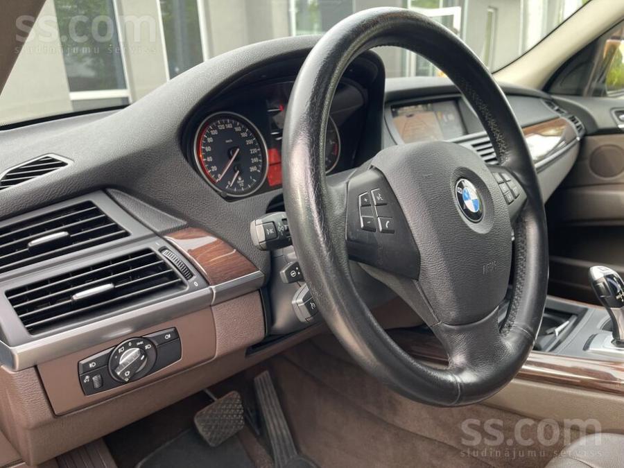 Pelēks BMW X5 2009 Jūrmala, ar dzinēja tilpumu 3.00 L un nobraukumu 0 tūkst. km par 8790 €, foto 17 vietnē AUTOMOTO.COM.LV