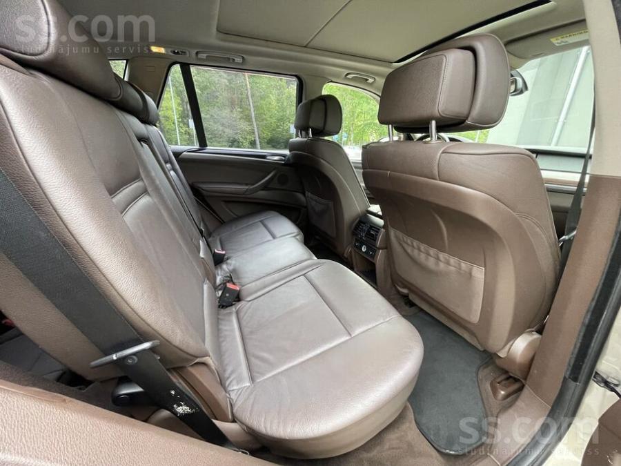 Pelēks BMW X5 2009 Jūrmala, ar dzinēja tilpumu 3.00 L un nobraukumu 0 tūkst. km par 8790 €, foto 23 vietnē AUTOMOTO.COM.LV