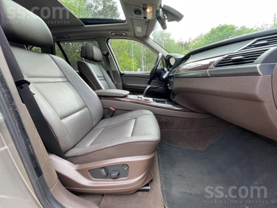 Pelēks BMW X5 2009 Jūrmala, ar dzinēja tilpumu 3.00 L un nobraukumu 0 tūkst. km par 8790 €, foto 27 vietnē AUTOMOTO.COM.LV