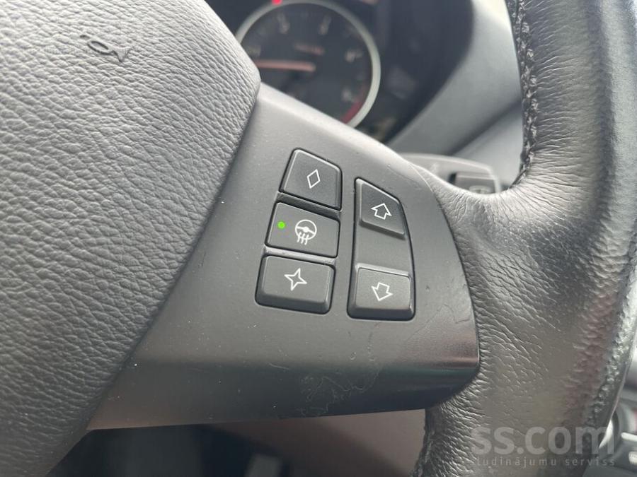 Pelēks BMW X5 2009 Jūrmala, ar dzinēja tilpumu 3.00 L un nobraukumu 0 tūkst. km par 8790 €, foto 35 vietnē AUTOMOTO.COM.LV