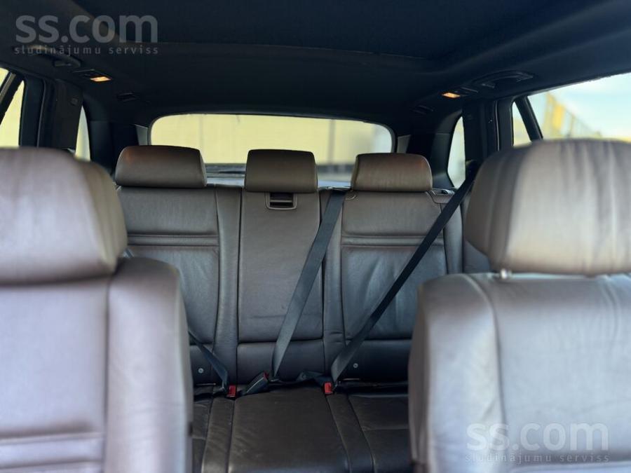 Pelēks BMW X5 2009 Talsi, ar dzinēja tilpumu 3.00 L un nobraukumu 366 tūkst. km par 9000 €, foto 9 vietnē AUTOMOTO.COM.LV