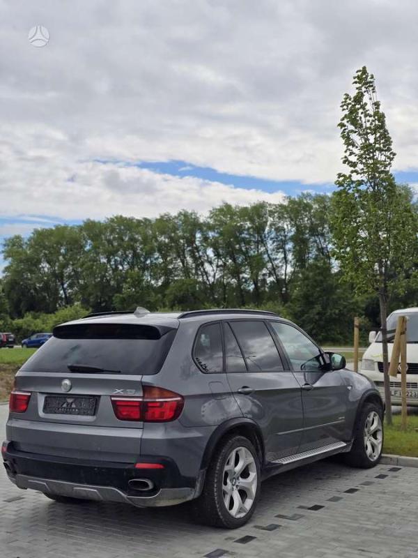 Grey BMW X5 2009 in Klaipeda, with an engine capacity of 4.80 L and mileage of 191 thousand km for 3700 €, photo 4 on AUTOMOTO.COM.LV