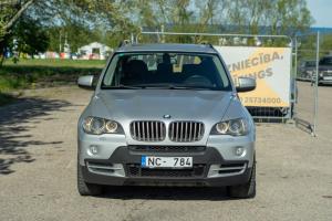 Grey BMW X5 2009 in Riga, with an engine capacity of 3.00 L and mileage of 363 thousand km for 9800 €, photo 7 on AUTOMOTO.COM.LV