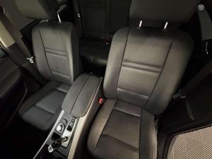 Grey BMW X5 2009 in Marijampole, with an engine capacity of 2.99 L and mileage of 222 thousand km for 9350 €, photo 9 on AUTOMOTO.COM.LV