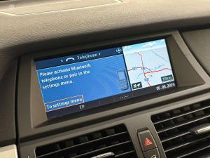 Grey BMW X5 2009 in Marijampole, with an engine capacity of 2.99 L and mileage of 222 thousand km for 9350 €, photo 12 on AUTOMOTO.COM.LV