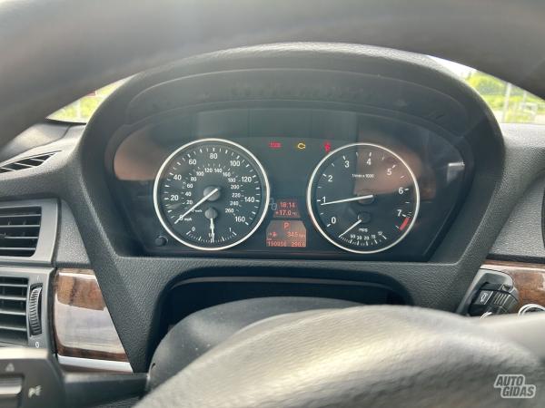 Grey BMW X5 2009 in Siauliai, with an engine capacity of 3.00 L and mileage of 191 thousand km for 5500 €, photo 5 on AUTOMOTO.COM.LV