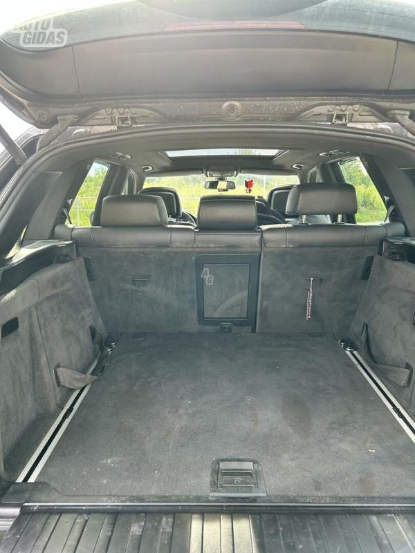 Grey BMW X5 2009 in Siauliai, with an engine capacity of 3.00 L and mileage of 191 thousand km for 5500 €, photo 9 on AUTOMOTO.COM.LV