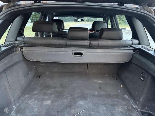 Grey BMW X5 2009 in Raseiniai, with an engine capacity of 2.99 L and mileage of 200 thousand km for 3300 €, photo 8 on AUTOMOTO.COM.LV
