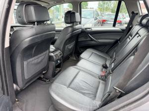 Pelēks BMW X5 2009 Tauragė, ar dzinēja tilpumu 2.99 L un nobraukumu 200 tūkst. km par 5499 €, foto 25 vietnē AUTOMOTO.COM.LV