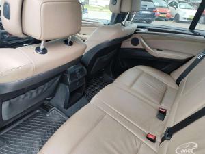 Grey BMW X5 2009 in Klaipeda, with an engine capacity of 2.99 L and mileage of 390 thousand km for 7200 €, photo 18 on AUTOMOTO.COM.LV