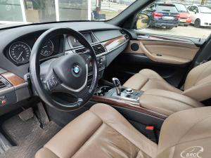 Grey BMW X5 2009 in Klaipeda, with an engine capacity of 2.99 L and mileage of 390 thousand km for 7200 €, photo 22 on AUTOMOTO.COM.LV