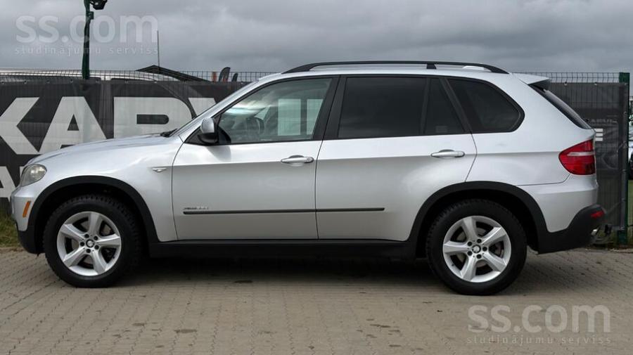 Pelēks BMW X5 2009 Liepāja, ar dzinēja tilpumu 3.00 L un nobraukumu 393 tūkst. km par 7500 €, foto 8 vietnē AUTOMOTO.COM.LV