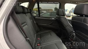 Pelēks BMW X5 2009 Liepāja, ar dzinēja tilpumu 3.00 L un nobraukumu 393 tūkst. km par 7500 €, foto 28 vietnē AUTOMOTO.COM.LV