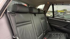Pelēks BMW X5 2009 Liepāja, ar dzinēja tilpumu 3.00 L un nobraukumu 393 tūkst. km par 7500 €, foto 29 vietnē AUTOMOTO.COM.LV