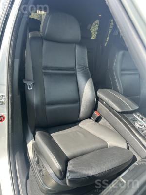 Pelēks BMW X5 2009 Rīga, ar dzinēja tilpumu 3.00 L un nobraukumu 300 tūkst. km par 10850 €, foto 14 vietnē AUTOMOTO.COM.LV