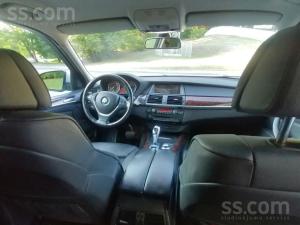 Серый БМВ Х5 2009 в Тукумс, объемом двигателя 3.00 л и пробегом 333 тыс. км за 9250 €, фото 7 на AUTOMOTO.COM.LV