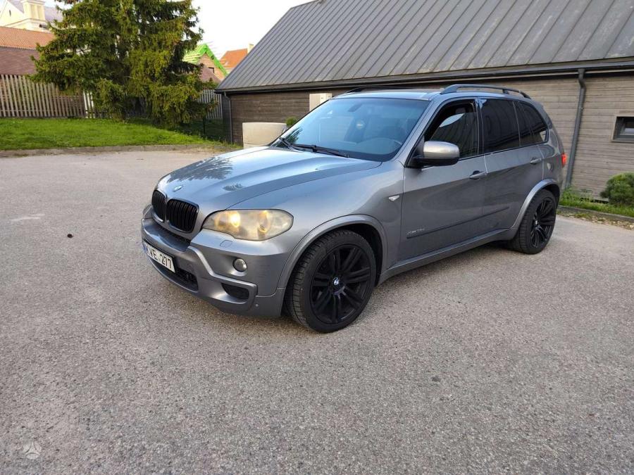 Pelēks BMW X5 2009 Kauņa, ar dzinēja tilpumu 2.99 L un nobraukumu 433 tūkst. km par 6000 €, foto 4 vietnē AUTOMOTO.COM.LV