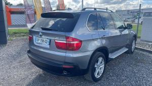Grey BMW X5 2009 in Marijampole, with an engine capacity of 2.99 L and mileage of 222 thousand km for 8550 €, photo 11 on AUTOMOTO.COM.LV