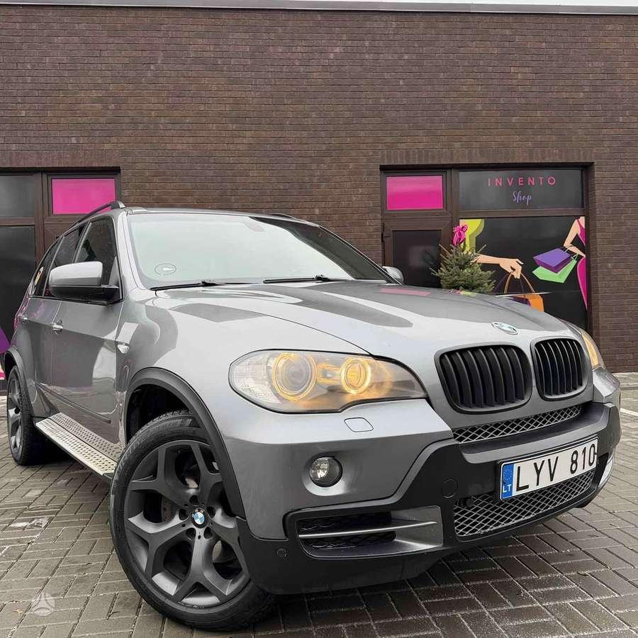 Grey BMW X5 2010 in Kaisiadorys, with an engine capacity of 3.00 L and mileage of 358 thousand km for 7650 €, photo 2 on AUTOMOTO.COM.LV