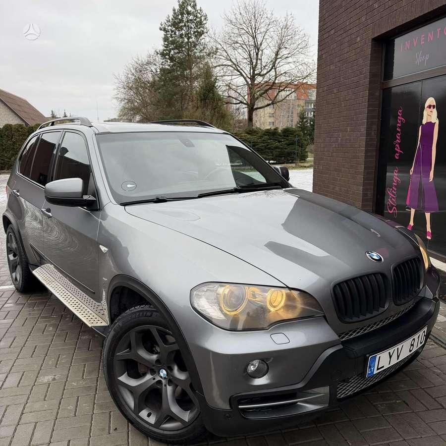 Grey BMW X5 2010 in Kaisiadorys, with an engine capacity of 3.00 L and mileage of 358 thousand km for 7650 €, photo 15 on AUTOMOTO.COM.LV