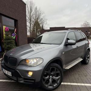 Grey BMW X5 2010 in Kaisiadorys, with an engine capacity of 3.00 L and mileage of 358 thousand km for 7650 €, photo 16 on AUTOMOTO.COM.LV