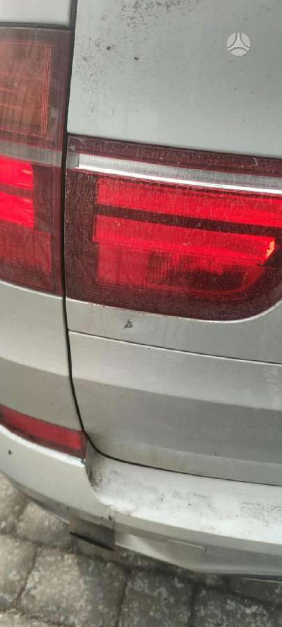 Серый БМВ Х5 2010 в Вильнюс, объемом двигателя 2.99 л и пробегом 326 тыс. км за 6800 €, фото 13 на AUTOMOTO.COM.LV