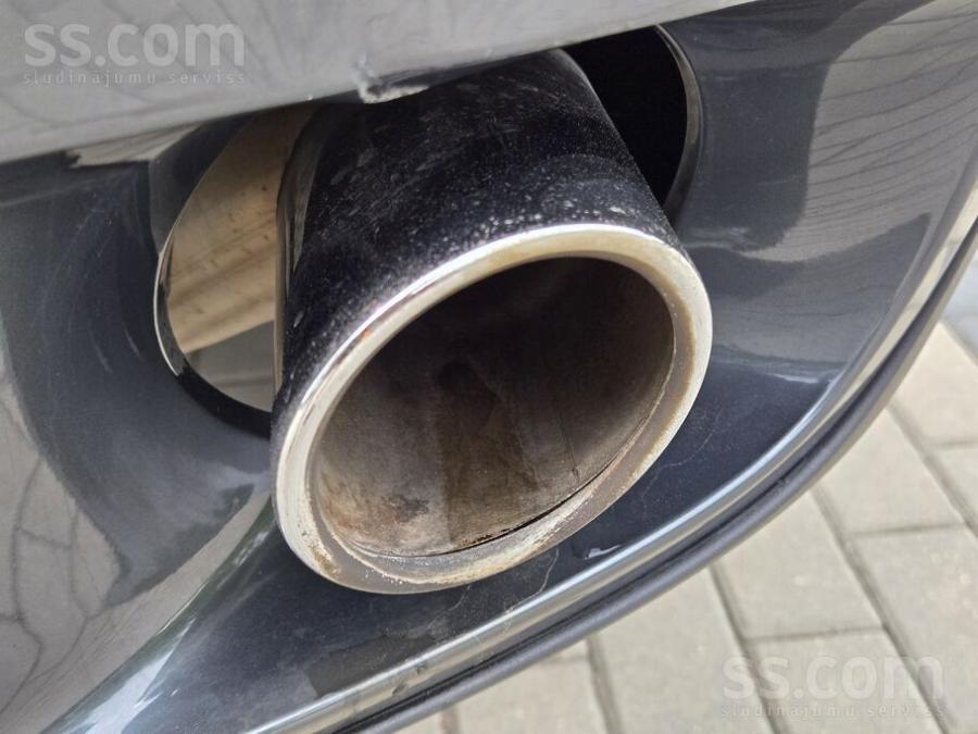 Pelēks BMW X5 2010 Jelgava, ar dzinēja tilpumu 3.00 L un nobraukumu 306 tūkst. km par 9850 €, foto 5 vietnē AUTOMOTO.COM.LV
