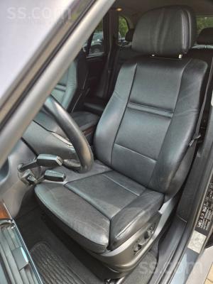 Pelēks BMW X5 2010 Jelgava, ar dzinēja tilpumu 3.00 L un nobraukumu 306 tūkst. km par 9850 €, foto 10 vietnē AUTOMOTO.COM.LV