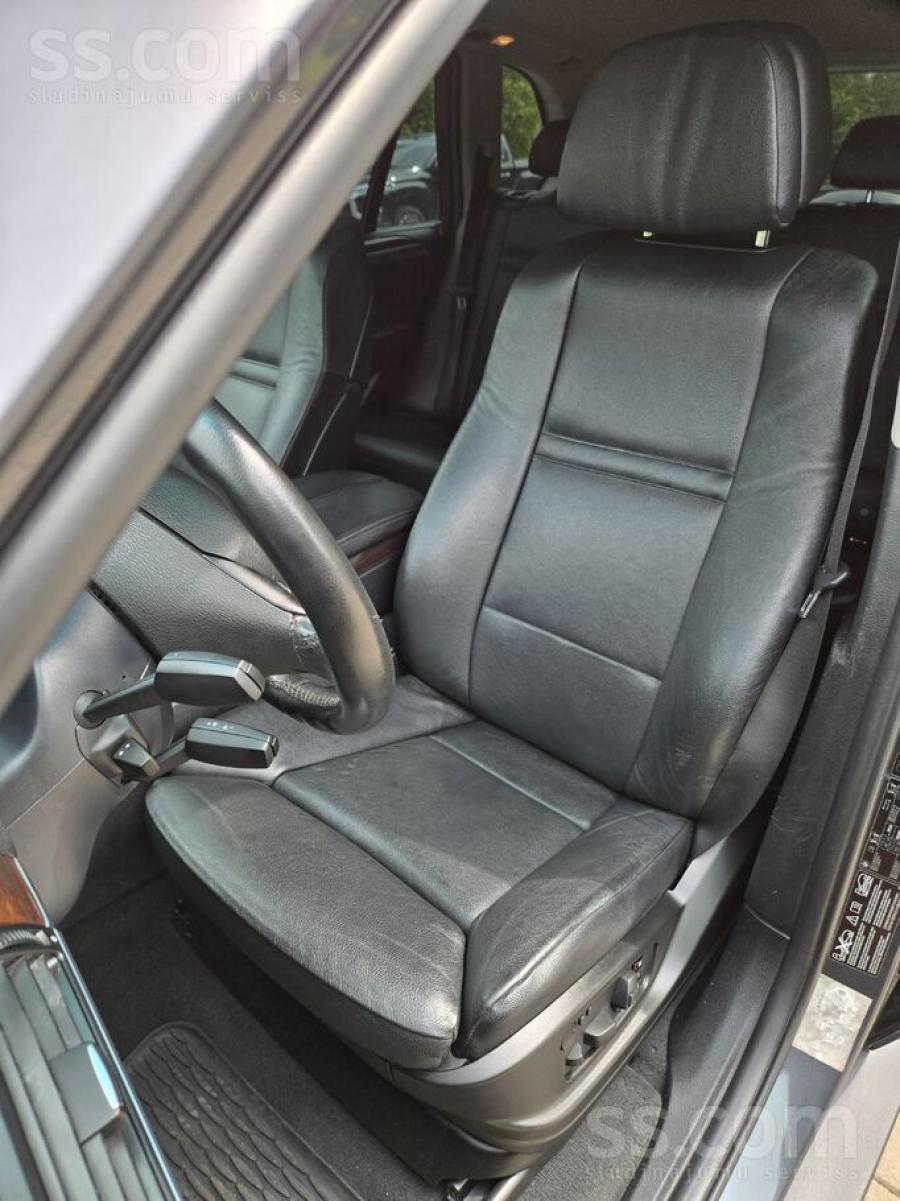 Pelēks BMW X5 2010 Jelgava, ar dzinēja tilpumu 3.00 L un nobraukumu 306 tūkst. km par 9850 €, foto 10 vietnē AUTOMOTO.COM.LV
