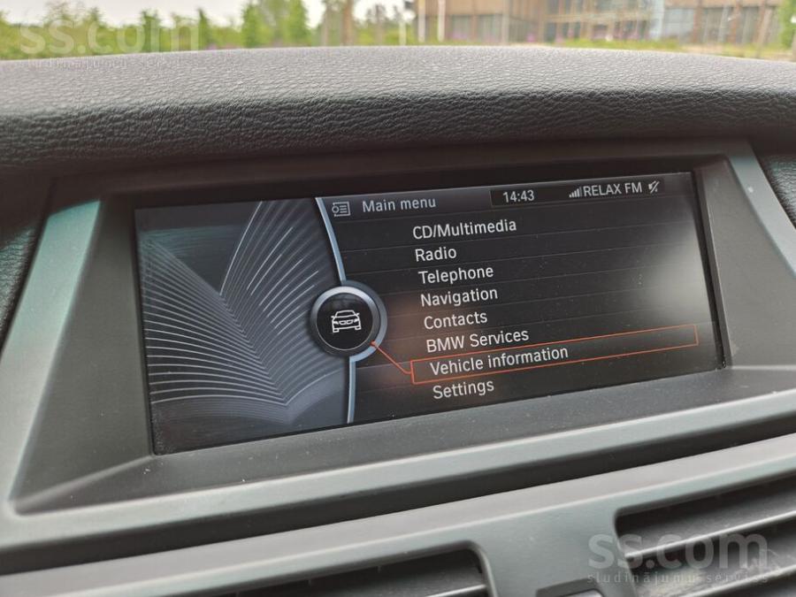 Pelēks BMW X5 2010 Jelgava, ar dzinēja tilpumu 3.00 L un nobraukumu 306 tūkst. km par 9850 €, foto 19 vietnē AUTOMOTO.COM.LV