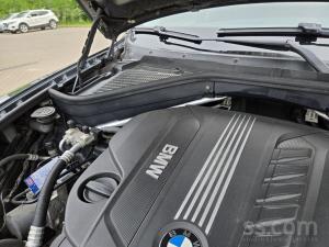 Pelēks BMW X5 2010 Jelgava, ar dzinēja tilpumu 3.00 L un nobraukumu 306 tūkst. km par 9850 €, foto 25 vietnē AUTOMOTO.COM.LV