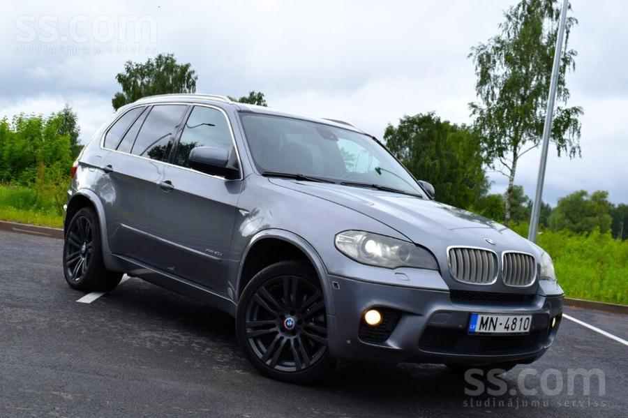Pelēks BMW X5 2010 Rīga, ar dzinēja tilpumu 3.00 L un nobraukumu 358 tūkst. km par 12490 €, foto 1 vietnē AUTOMOTO.COM.LV