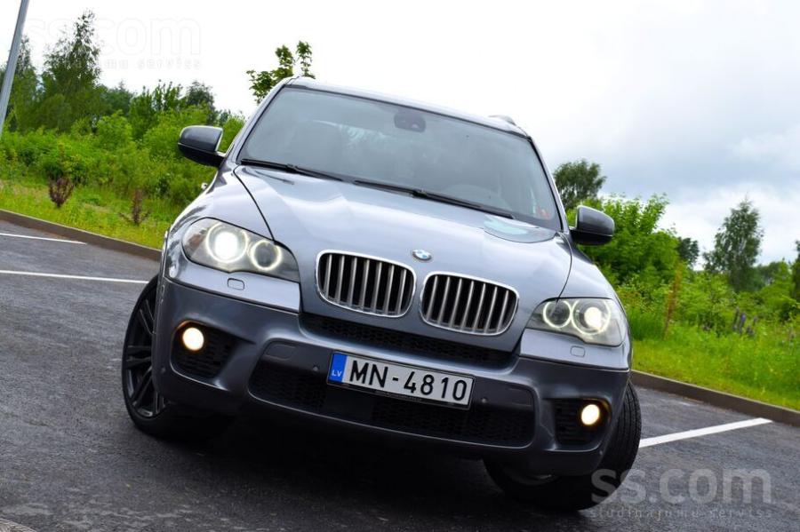 Pelēks BMW X5 2010 Rīga, ar dzinēja tilpumu 3.00 L un nobraukumu 358 tūkst. km par 12490 €, foto 3 vietnē AUTOMOTO.COM.LV