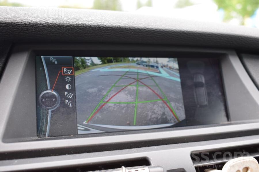 Pelēks BMW X5 2010 Rīga, ar dzinēja tilpumu 3.00 L un nobraukumu 358 tūkst. km par 12490 €, foto 27 vietnē AUTOMOTO.COM.LV