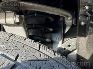 Pelēks BMW X5 2010 Tukums, ar dzinēja tilpumu 3.00 L un nobraukumu 303 tūkst. km par 7300 €, foto 18 vietnē AUTOMOTO.COM.LV