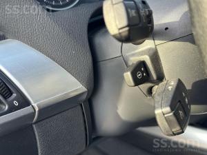 Pelēks BMW X5 2010 Tukums, ar dzinēja tilpumu 3.00 L un nobraukumu 303 tūkst. km par 7300 €, foto 33 vietnē AUTOMOTO.COM.LV