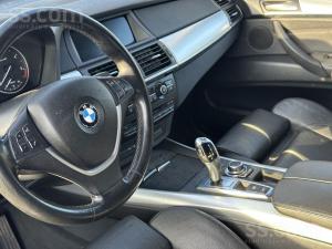 Pelēks BMW X5 2010 Tukums, ar dzinēja tilpumu 3.00 L un nobraukumu 303 tūkst. km par 7300 €, foto 36 vietnē AUTOMOTO.COM.LV