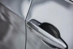 Grey BMW X5 2010 in Jelgava, with an engine capacity of 3.00 L and mileage of 285 thousand km for 12800 €, photo 9 on AUTOMOTO.COM.LV