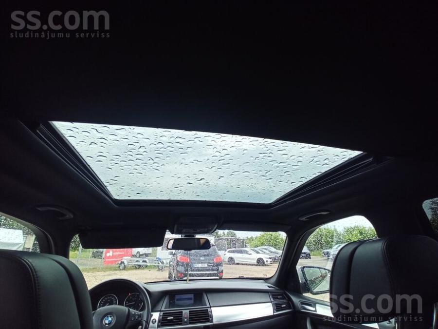 Pelēks BMW X5 2010 Daugavpils, ar dzinēja tilpumu 3.00 L un nobraukumu 0 tūkst. km par 10450 €, foto 13 vietnē AUTOMOTO.COM.LV