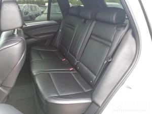 Pelēks BMW X5 2010 Daugavpils, ar dzinēja tilpumu 3.00 L un nobraukumu 0 tūkst. km par 10450 €, foto 17 vietnē AUTOMOTO.COM.LV