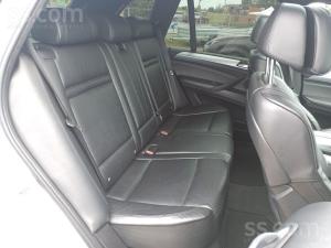 Pelēks BMW X5 2010 Daugavpils, ar dzinēja tilpumu 3.00 L un nobraukumu 0 tūkst. km par 10450 €, foto 18 vietnē AUTOMOTO.COM.LV