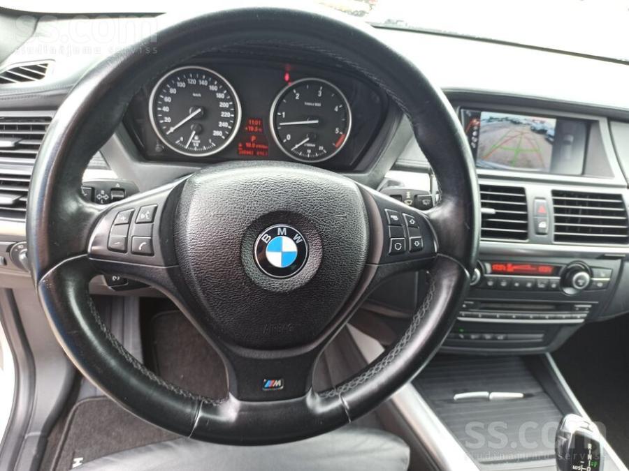 Pelēks BMW X5 2010 Daugavpils, ar dzinēja tilpumu 3.00 L un nobraukumu 0 tūkst. km par 10450 €, foto 22 vietnē AUTOMOTO.COM.LV