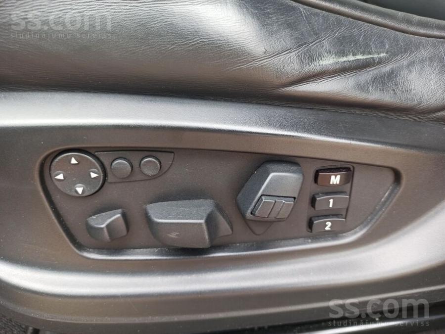 Pelēks BMW X5 2010 Daugavpils, ar dzinēja tilpumu 3.00 L un nobraukumu 0 tūkst. km par 10450 €, foto 26 vietnē AUTOMOTO.COM.LV