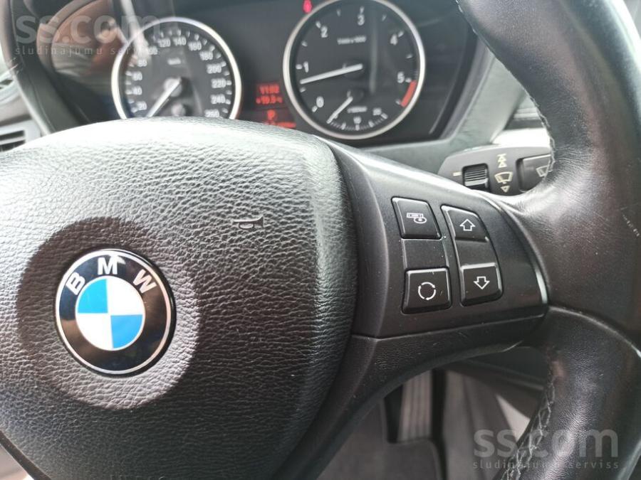 Pelēks BMW X5 2010 Daugavpils, ar dzinēja tilpumu 3.00 L un nobraukumu 0 tūkst. km par 10450 €, foto 29 vietnē AUTOMOTO.COM.LV