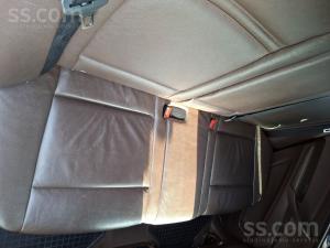 Grey BMW X5 2010 in Riga, with an engine capacity of 3.00 L and mileage of 294 thousand km for 14200 €, photo 27 on AUTOMOTO.COM.LV