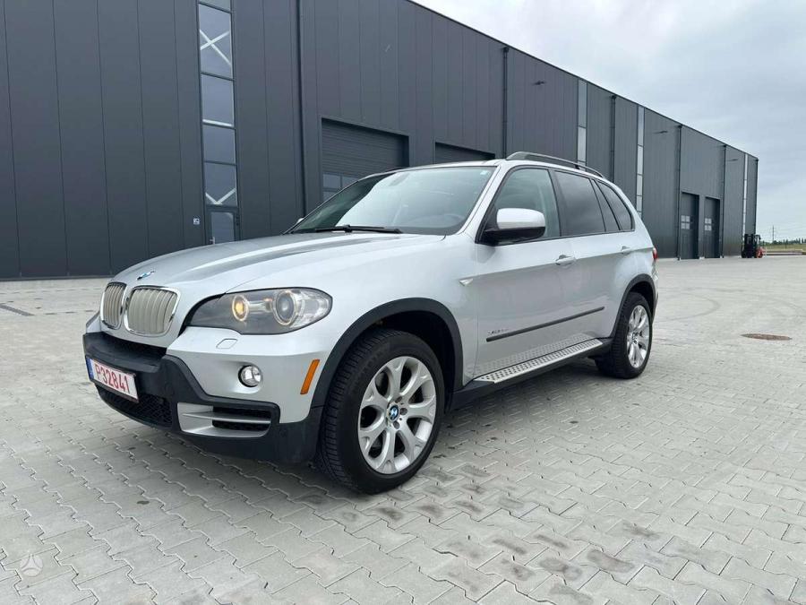 Pelēks BMW X5 2010 Klaipėda, ar dzinēja tilpumu 3.00 L un nobraukumu 232 tūkst. km par 10900 €, foto 3 vietnē AUTOMOTO.COM.LV