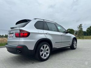 Pelēks BMW X5 2010 Klaipėda, ar dzinēja tilpumu 3.00 L un nobraukumu 232 tūkst. km par 10900 €, foto 4 vietnē AUTOMOTO.COM.LV