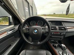 Pelēks BMW X5 2010 Klaipėda, ar dzinēja tilpumu 3.00 L un nobraukumu 232 tūkst. km par 10900 €, foto 7 vietnē AUTOMOTO.COM.LV