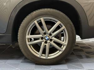 Grey BMW X5 2010 in Marijampole, with an engine capacity of 2.99 L and mileage of 264 thousand km for 10350 €, photo 36 on AUTOMOTO.COM.LV